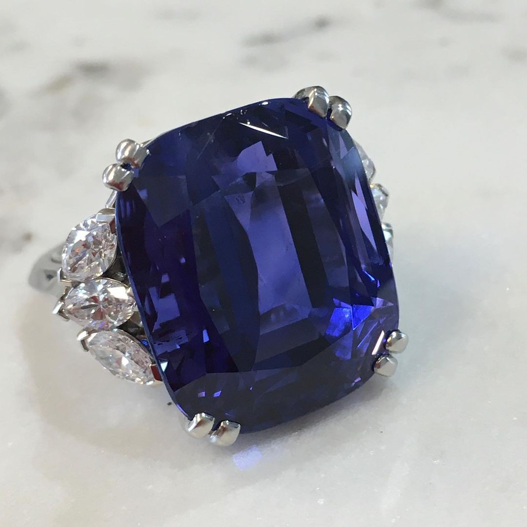 12ct Cushion Cut Sapphire Engagement Ring | SayaBling