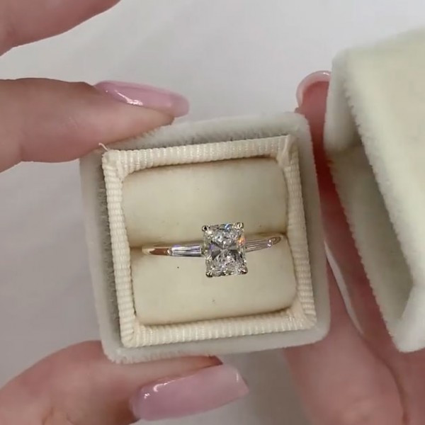 Three-stone Radiant Cut Engagement Ring in Gold | SayaBling Jewelry