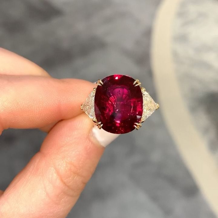 13ct Cushion Cut Ruby Three Stone Engagement Ring | SayaBling