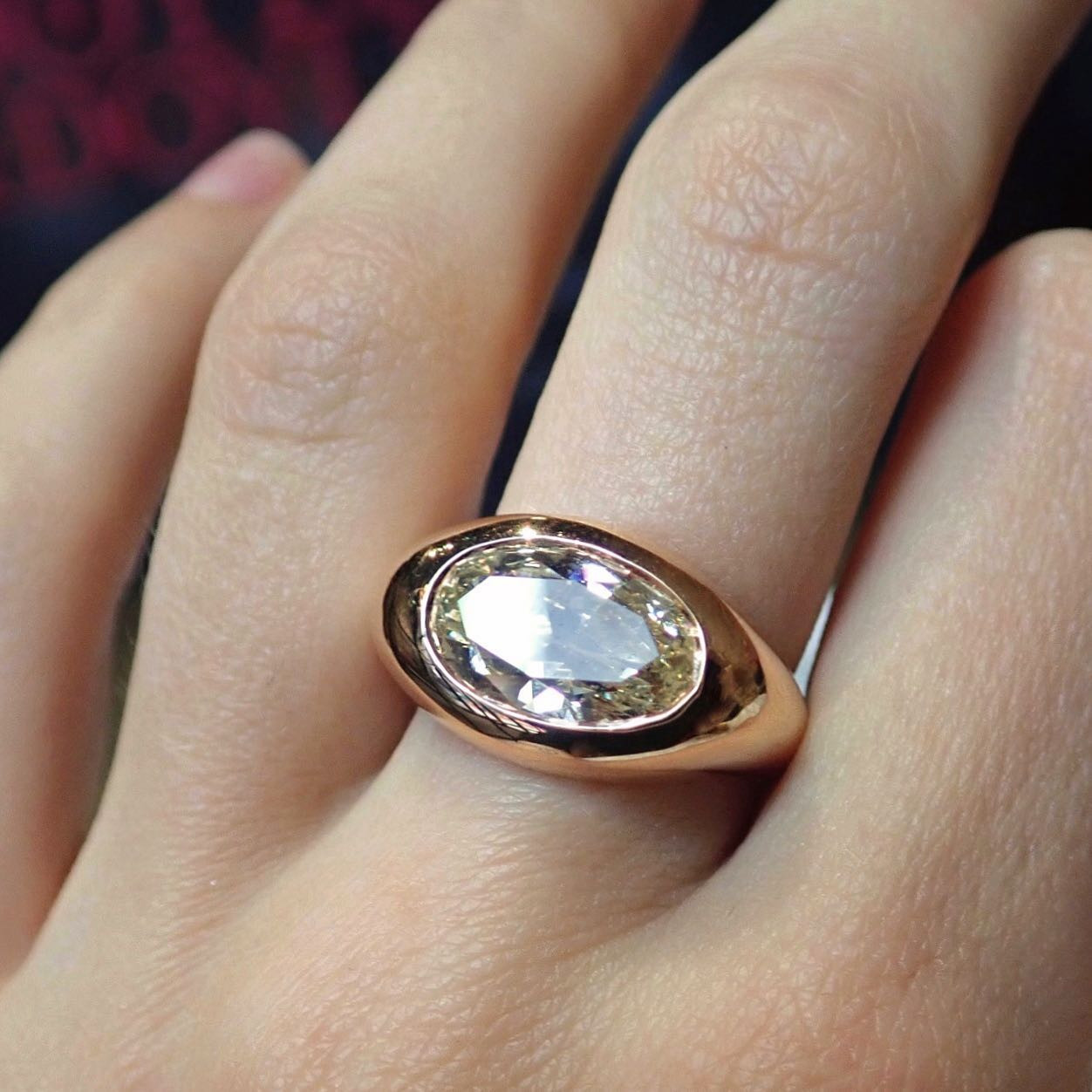 3ct Bezel Setting Oval Cut Yellow Sapphire Ring in Gold | SayaBling Jewelry