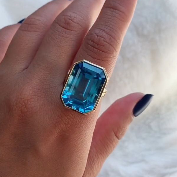8.5ct Emerald Cut Blue Topaz Split Shank Engagement Ring | SayaBling