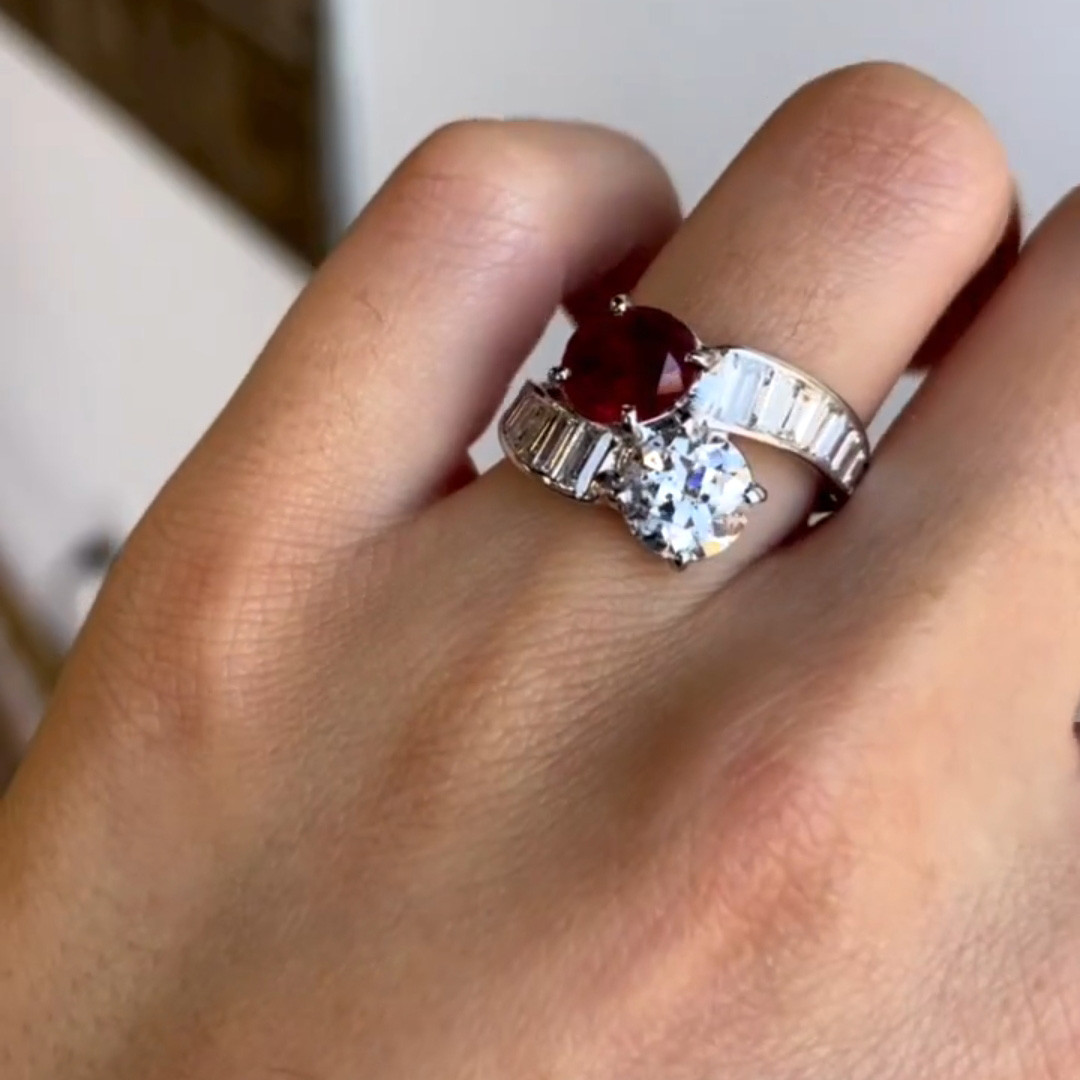 Two Stone Crossover Bypass Engagement Ring | SayaBling Jewelry