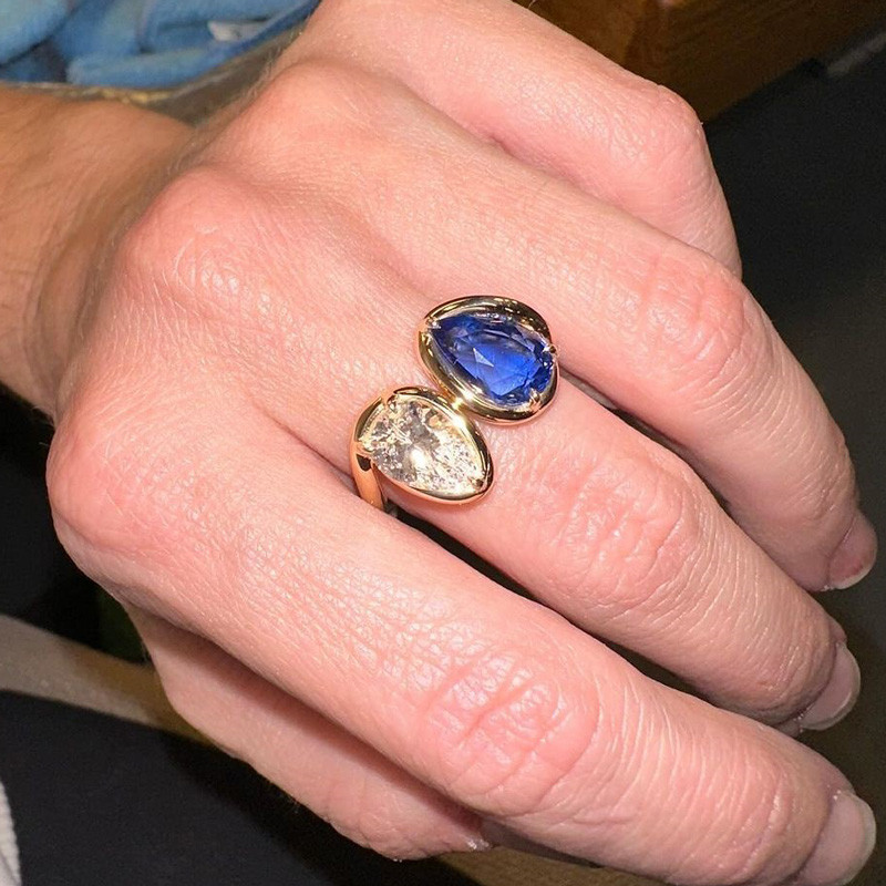 3ctw Pear Cut White and Blue Toi Et Moi Engagement Ring | SayaBling