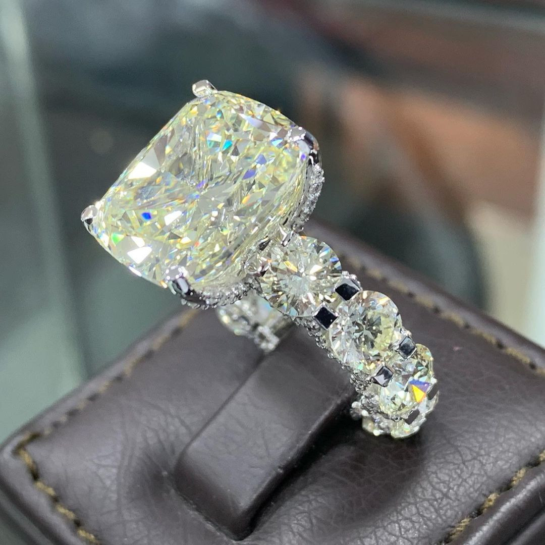 12ct Cushion Cut White Sapphire Engagement Ring | SayaBling Jewelry