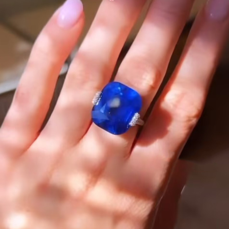 12ct Cushion Cut Sapphire Engagement Ring | SayaBling