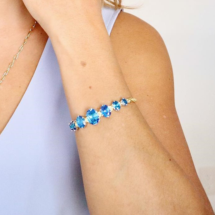 Vintage 16CTW Oval Cut Aquamarine Bracelet | SayaBling