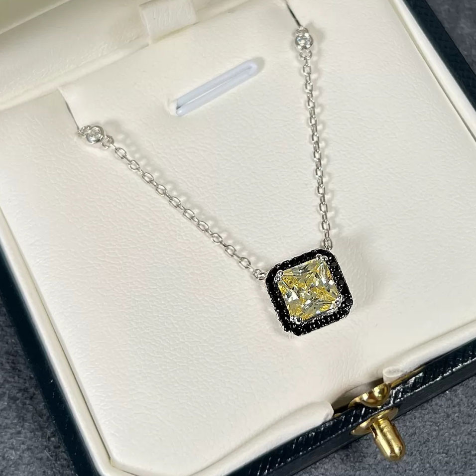 5ct Princess Cut Yellow Sapphire Pendant Necklace | SayaBling Jewelry