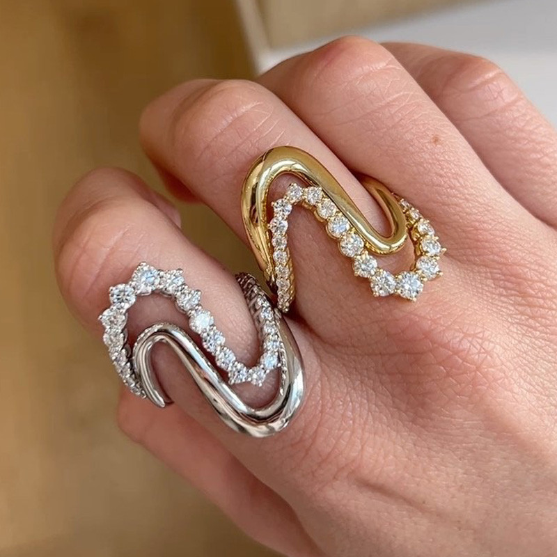 Round Cut White Sapphire Modern Wave Ring | SayaBling